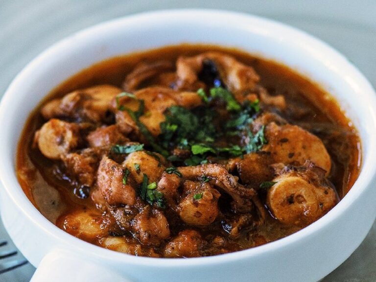 A Food Lover's Guide to Mauritius: Local Dishes You Must Try - Shamal ...